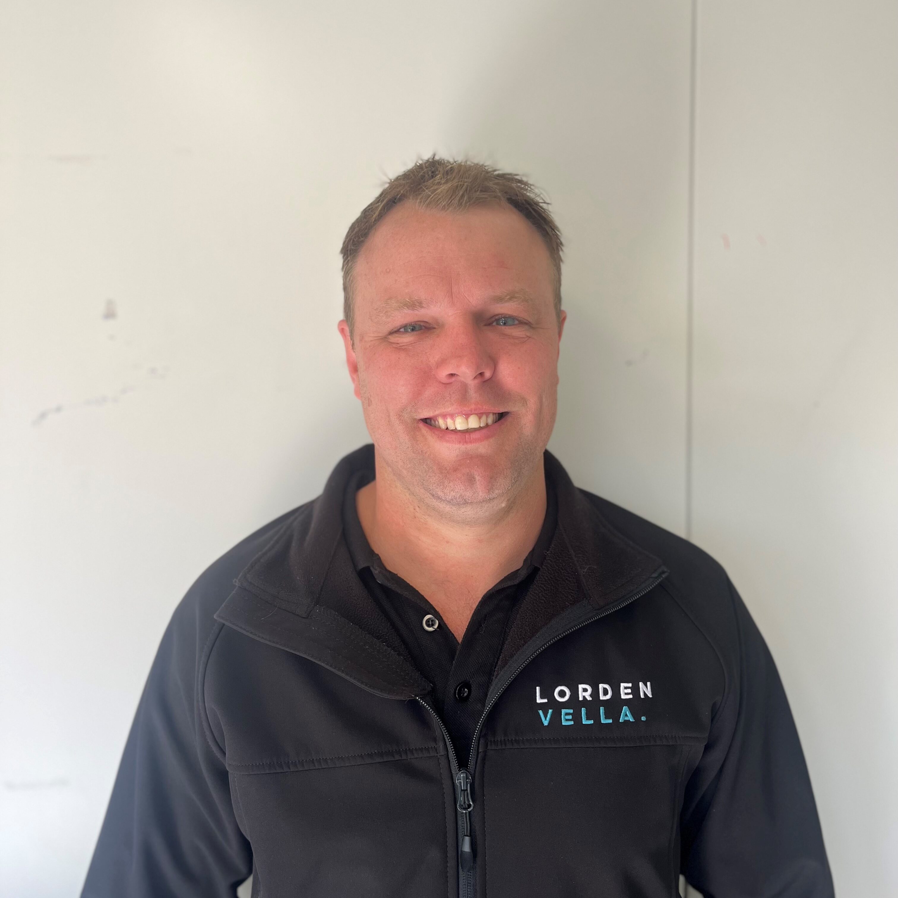 About – LORDENVELLA